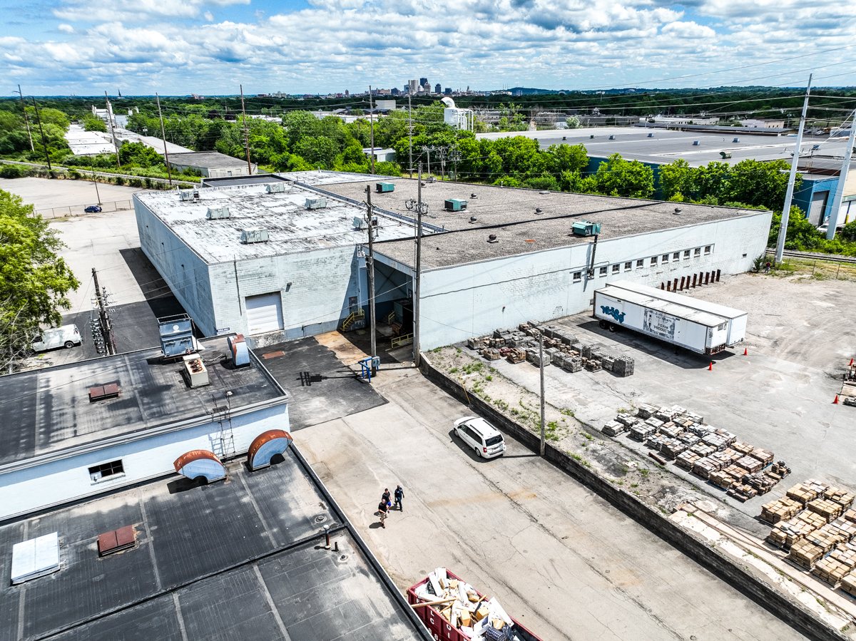 LEASED – Industrial Building